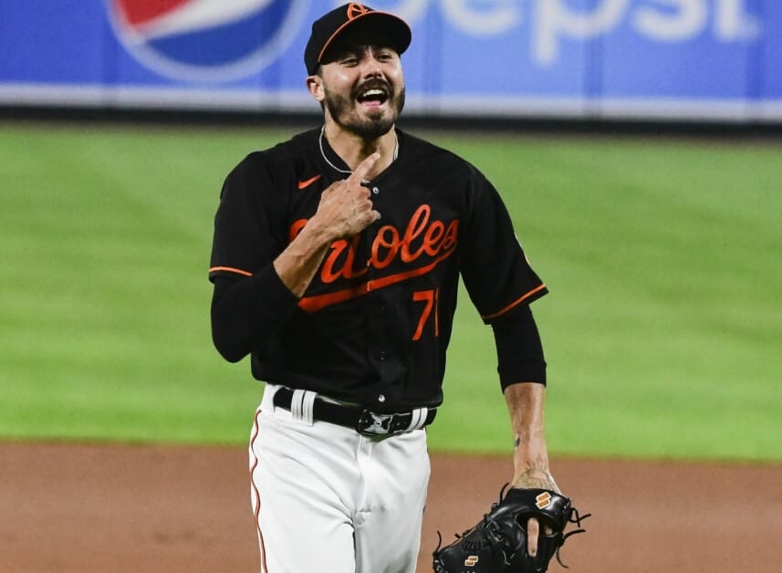 FOCO Releases Dodgers Bobblehead Of Joe Kelly In Mariachi Jacket