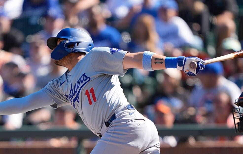 Dodgers News: Joe Kelly Explains How He Acquired Mariachi Jacket From Fan
